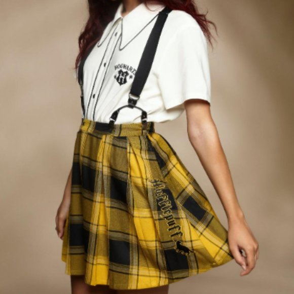 Hot Topic | Skirts | Harry Potter Hufflepuff Pleated Suspender Skirt ...